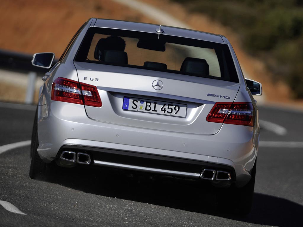 Mercedes Benz E64 AMG - Autocosmos.com