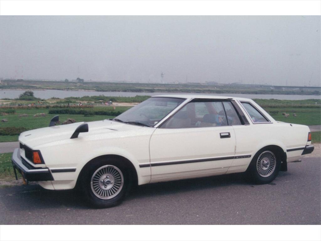 Datsun Sakura - Autocosmos.com