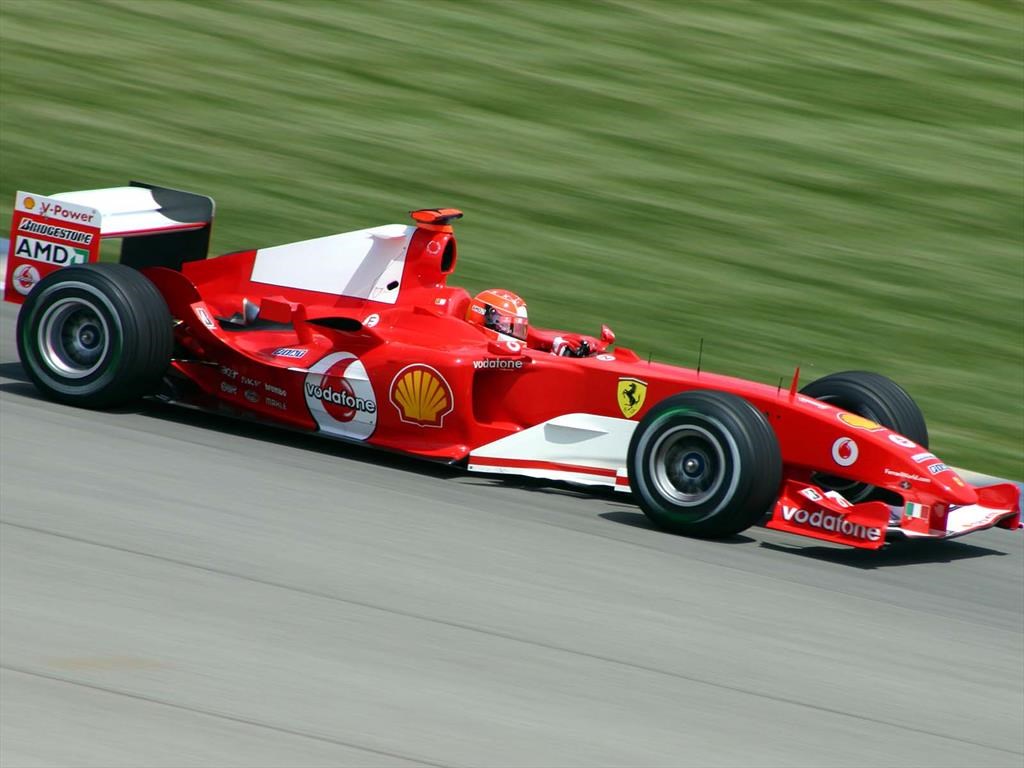 Ferrari F2004 - La dueña de todos los récords - Autocosmos.com