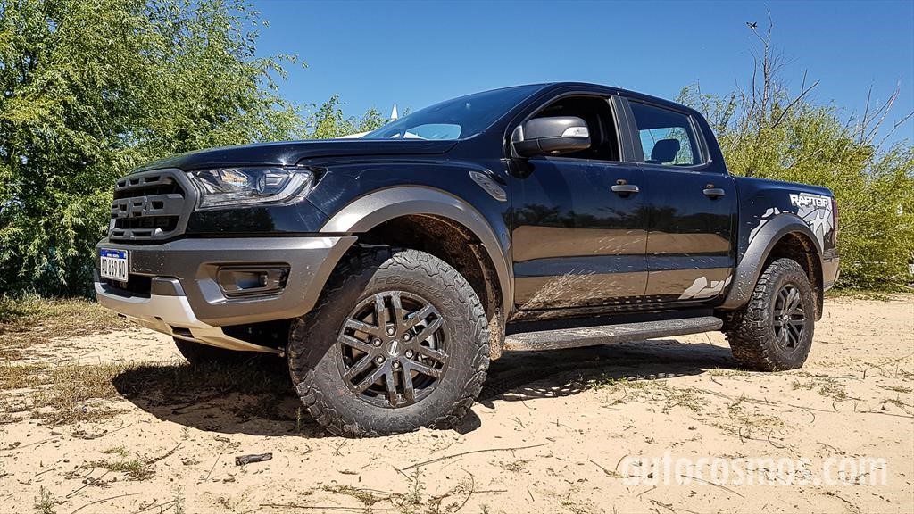 Ford Ranger Raptor a prueba - Autocosmos.com