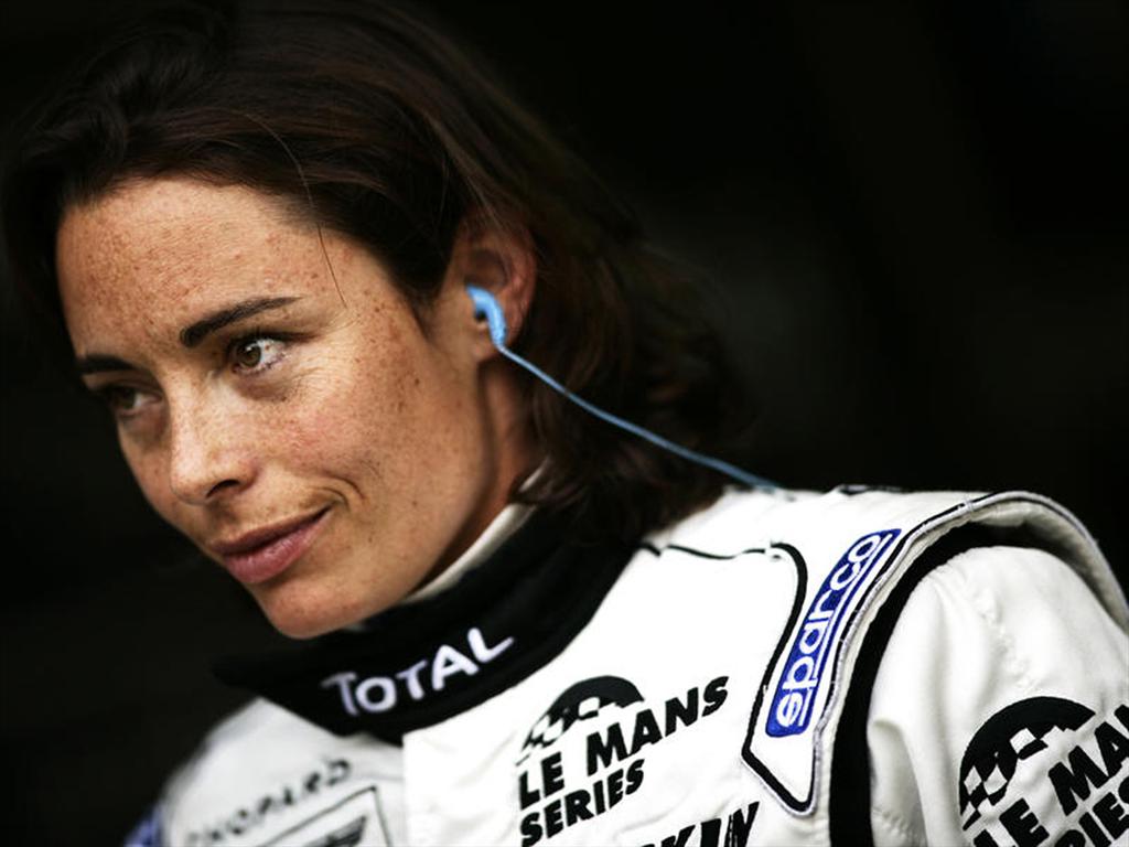 Vanina Ickx - Autocosmos.com