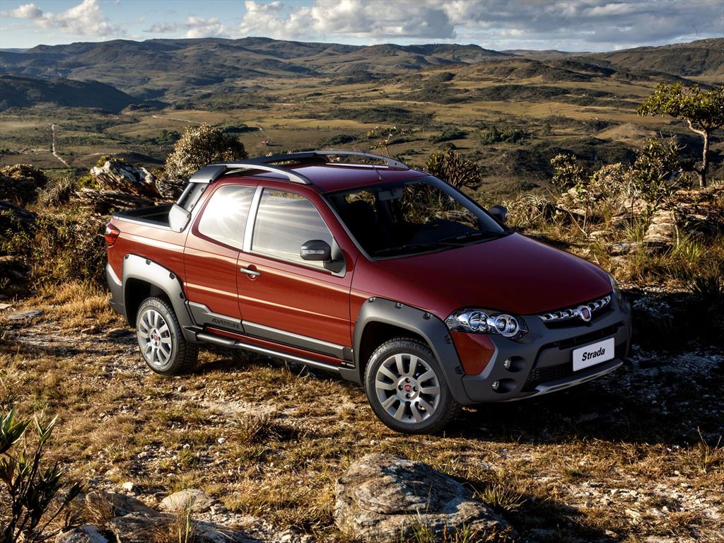 FIAT nueva Strada 3 puertas - Autocosmos.com