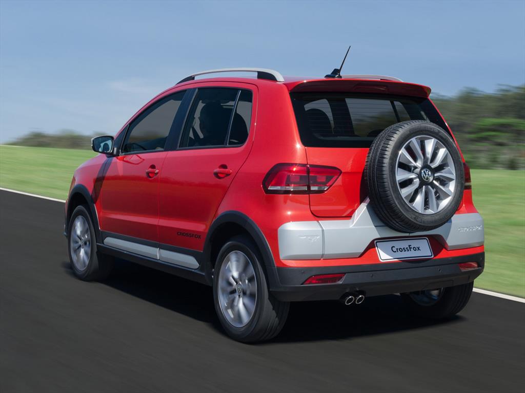 Volkswagen CrossFox 2015