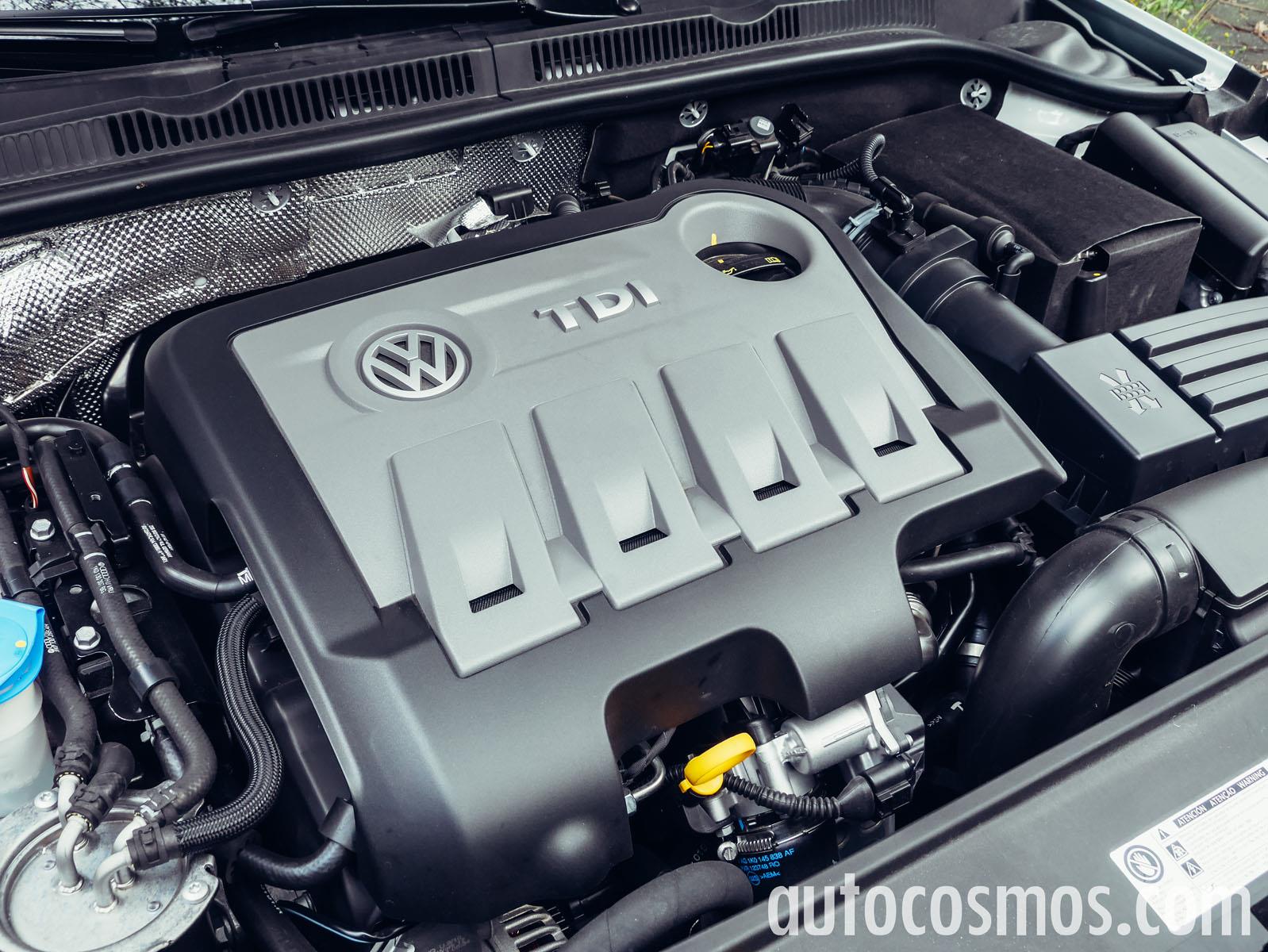 Volkswagen Nuevo Jetta 2015 a prueba - Autocosmos.com