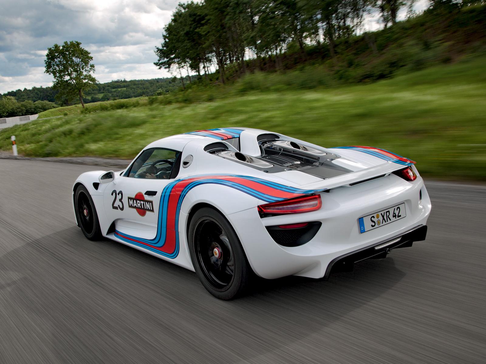 Porsche 918 Spyder Concept se viste de Martini Racing - Autocosmos.com