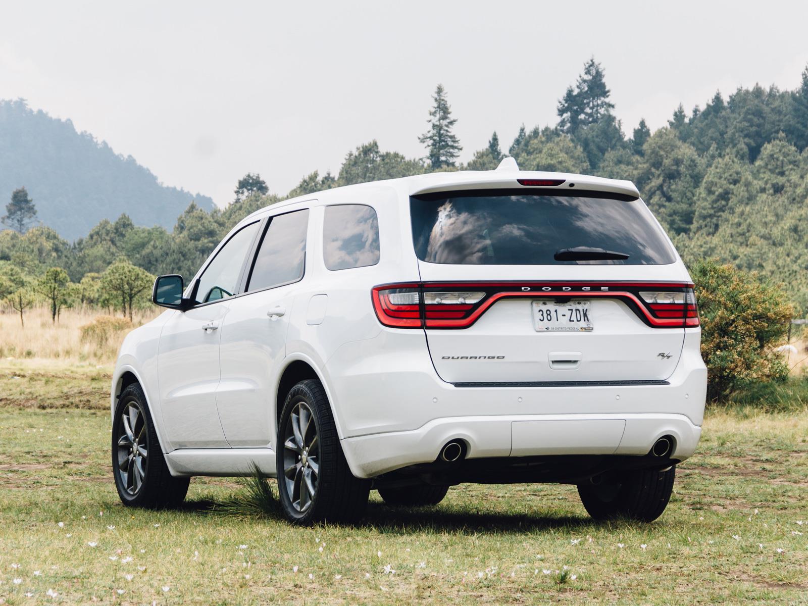 Dodge Durango RT 2014 a prueba - Autocosmos.com