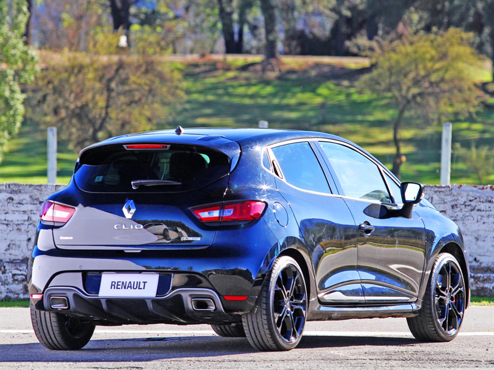 Renault Clio RS 2015: Estreno oficial en Chile. Bestia deportiva en ...