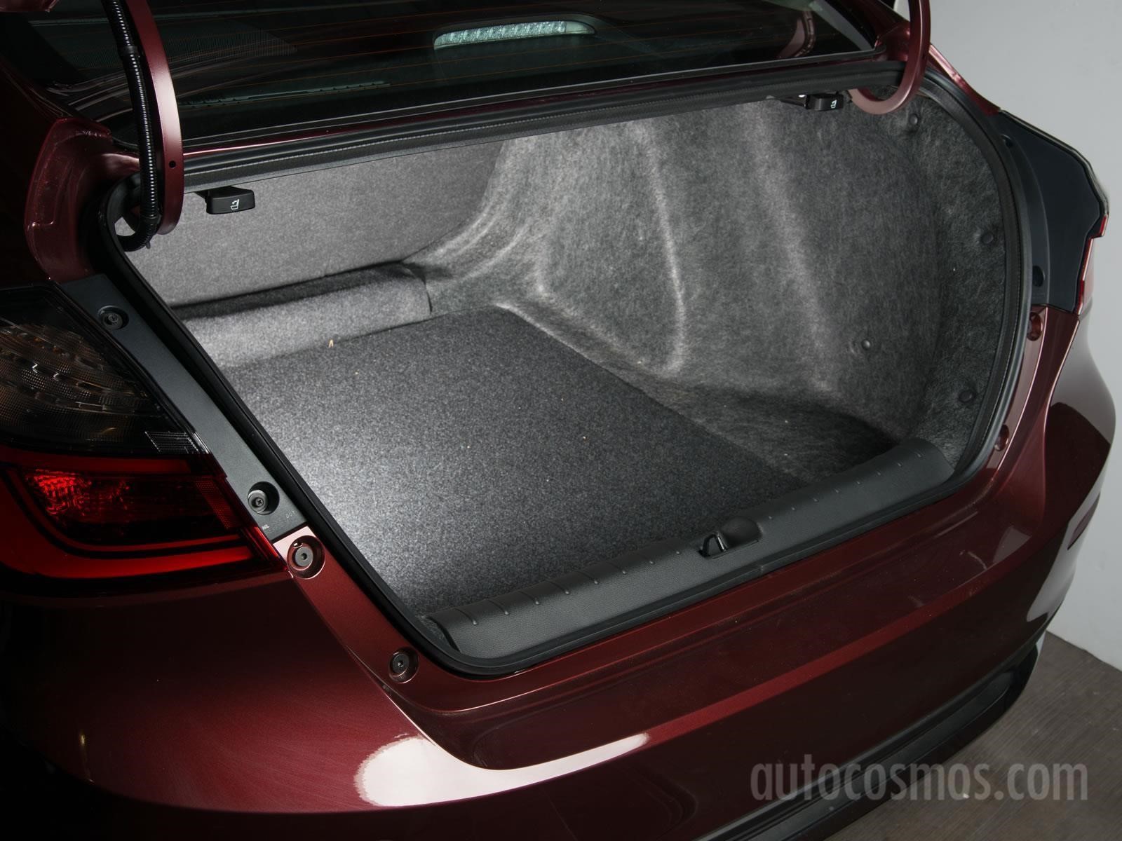 Honda Insight 2019 a prueba: ¿La tercera por fin será la vencida ...