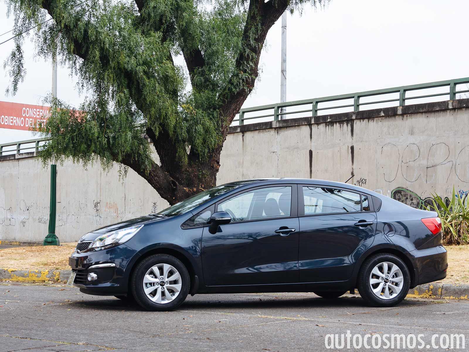 Kia Rio 2016 a prueba - Autocosmos.com