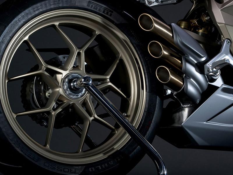 MV Agusta F3 en el Salón EICMA de Milán