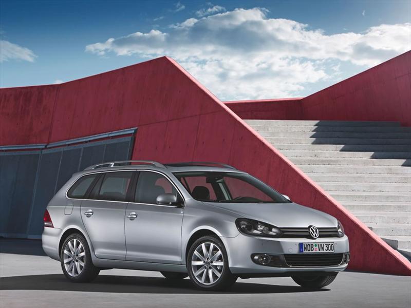Volkswagen presenta el Vento Variant 2010