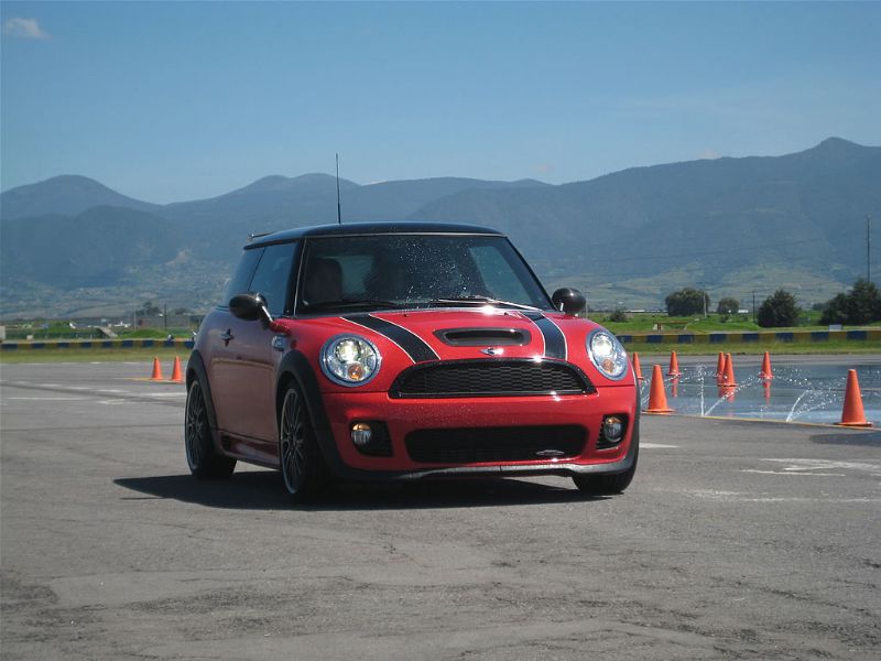 Mini Cabrio 2009: conocelo en detalle