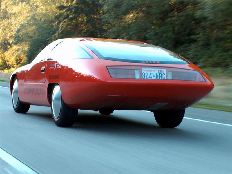 Avion, el auto que recorrió 2,378Km con sólo 47L