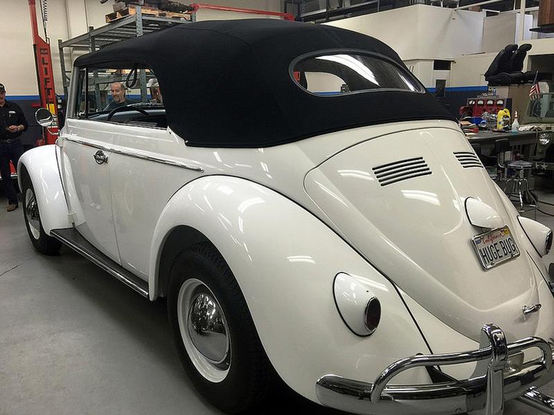 Conoce el Vocho convertible gigante, una reproducción perfecta