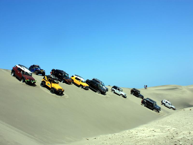 Tips para conducir tu 4x4 sobre arena