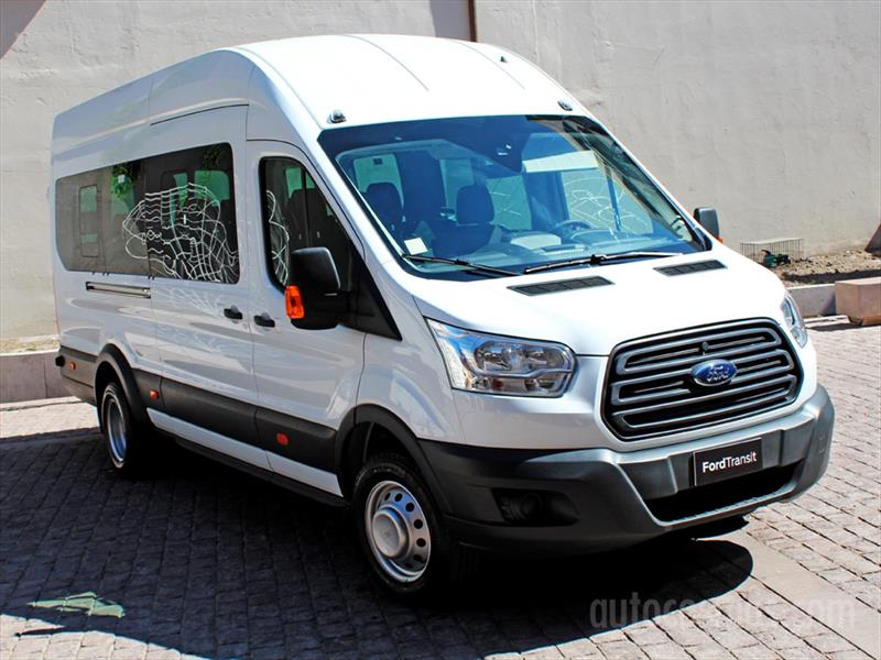 Ford Transit Minibus 2016 Lanzamiento en Chile - Autocosmos.com