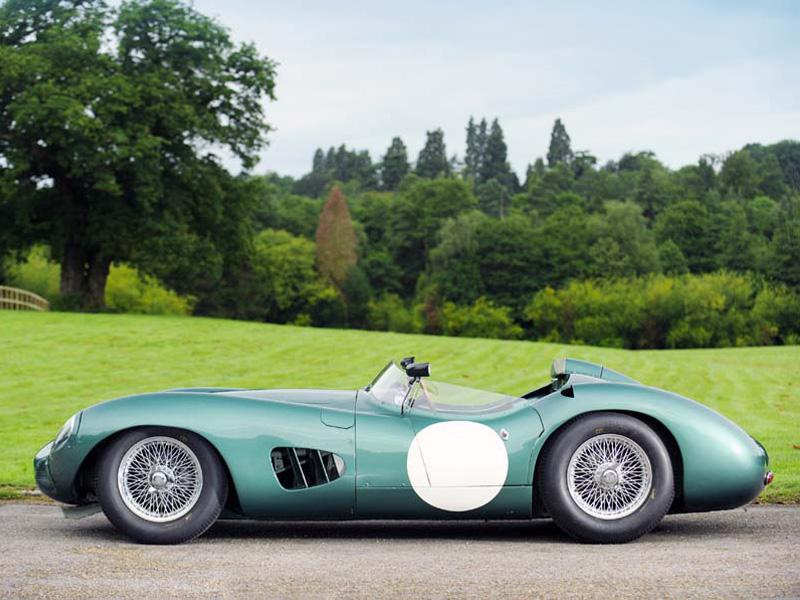 Aston Martin DBR1/2 a la venta en 32 millones de USD