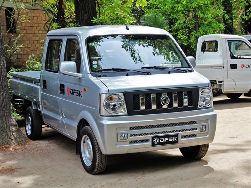 Nueva DFSK Cargo Box Serie V inicia venta en Chile