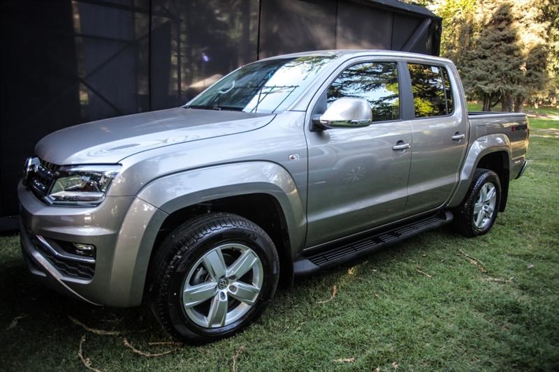Volkswagen Amarok 2017 se renueva en Chile desde $17.190.000 ...