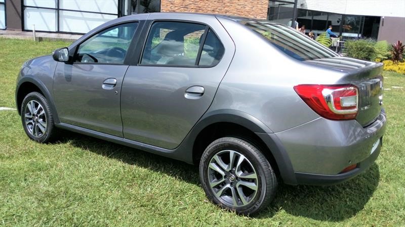 Renault Logan 2020 primer contacto desde Colombia