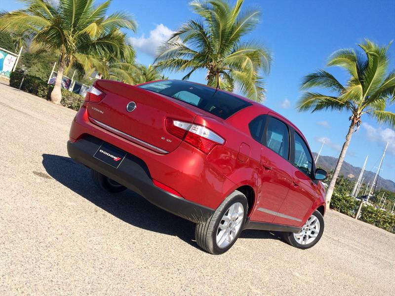 Dodge Vision 2015 llega a México en $198,900 pesos