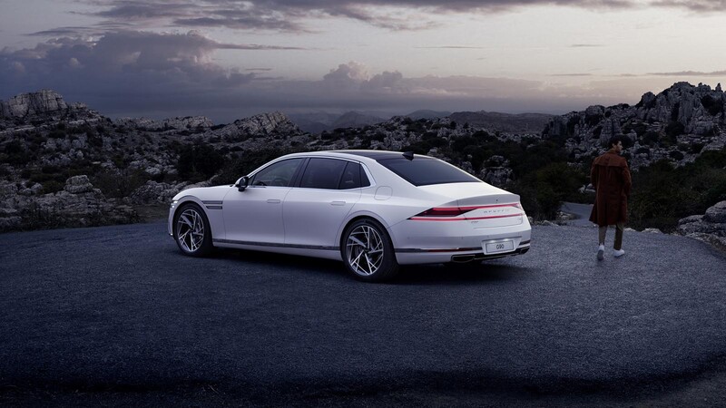 Genesis G90 2022 - Autocosmos.com