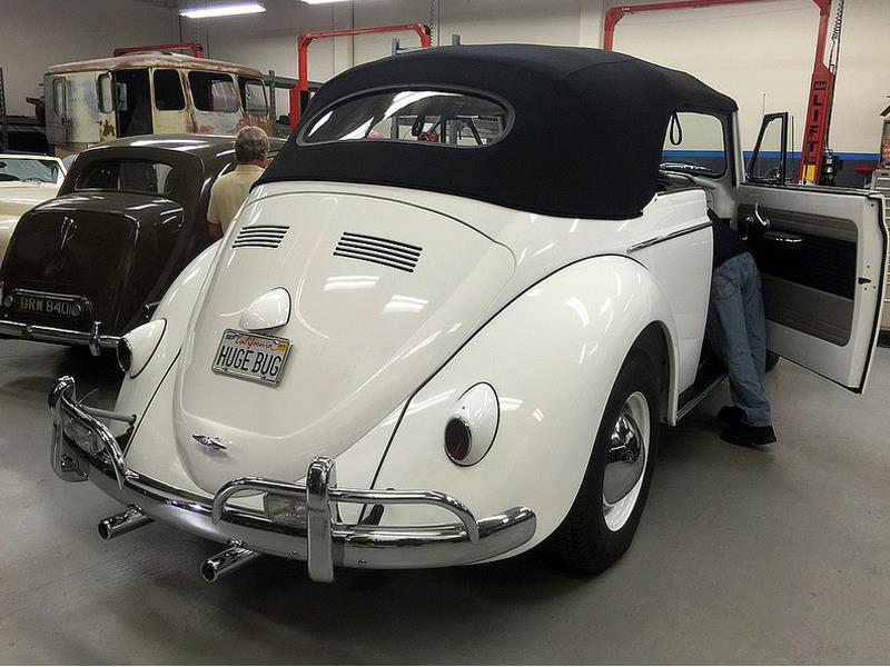 Conoce el Vocho convertible gigante, una reproducción perfecta