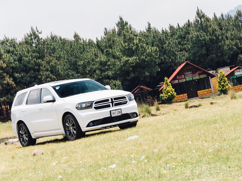 Manejamos la Dodge Durango RT 2014