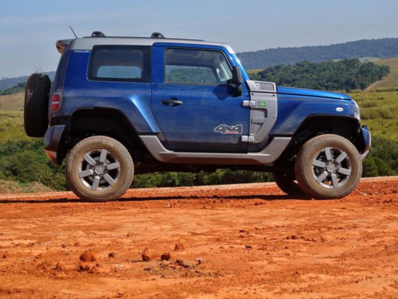 Manejamos el Troller T4, el todoterreno de Ford en Brasil