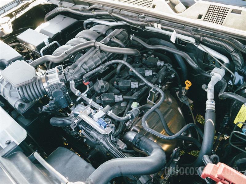 Nissan NP300 Frontier 2016 a prueba