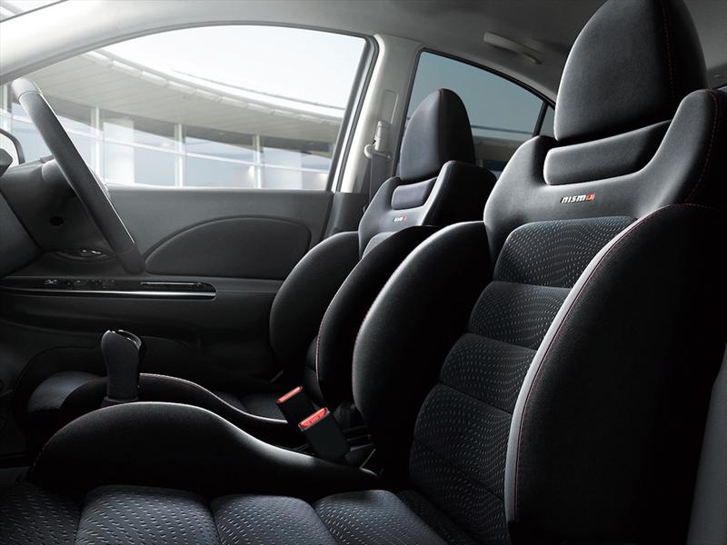 Nissan March modificado por NISMO