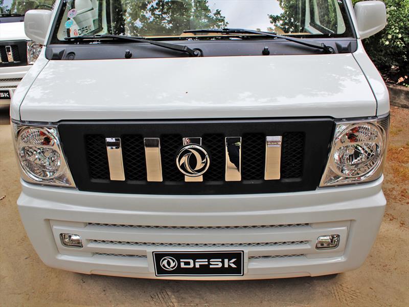 Nueva DFSK Cargo Box Serie V inicia venta en Chile