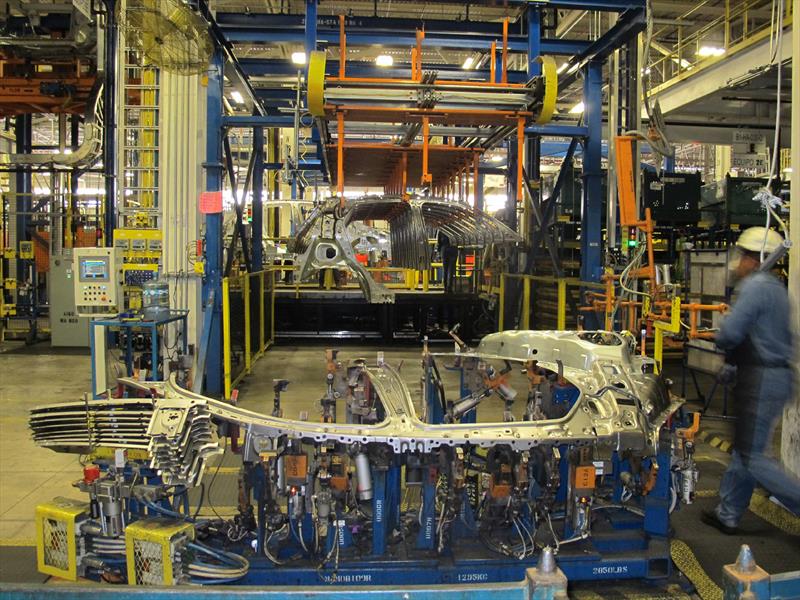 General Motors estrena acceso de vía en San Luis Potosí