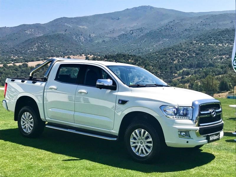 ZX Auto lanza una versión de entrada de la pick-up Terralord