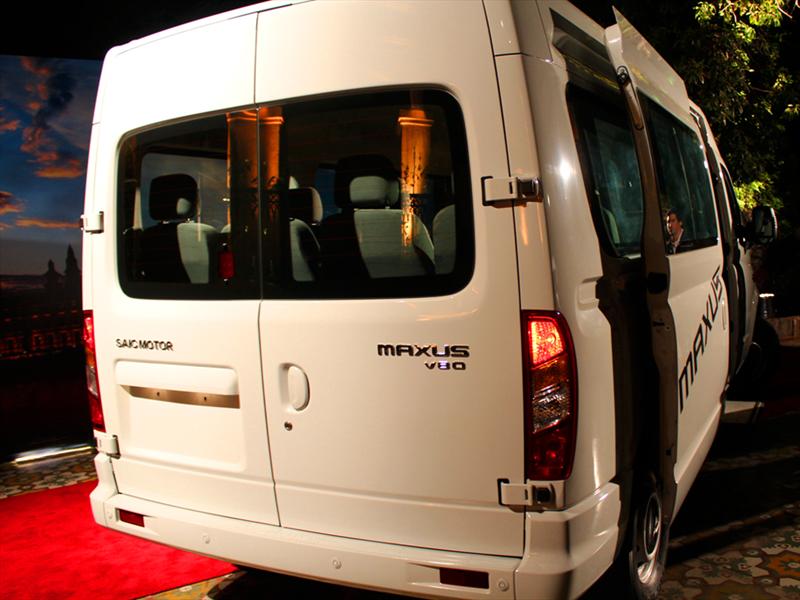 Maxus ingresa a Chile con el Furgón y Minibus V80