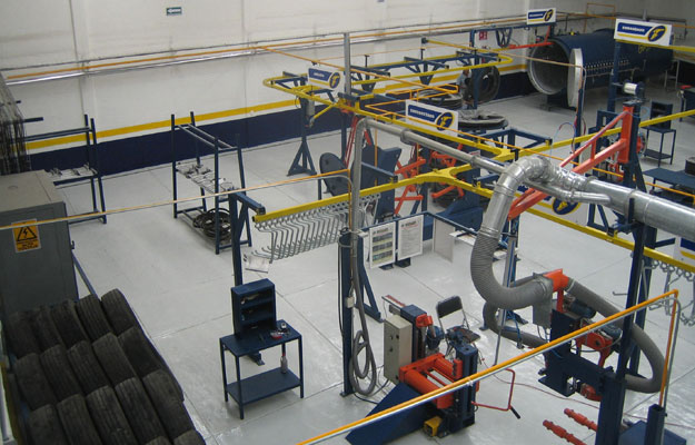 Goodyear inaugura planta en el Estado de México