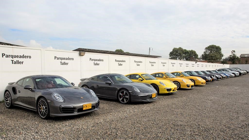 Porsche Center de Colombia reabren sus puertas