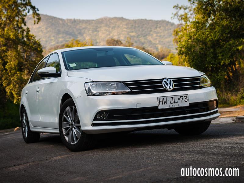 Test Drive: Volkswagen Bora 2017