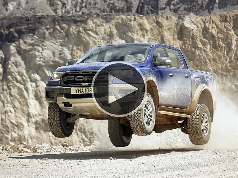 Video: Europa ya tiene a la Ford Ranger Raptor - Autocosmos.com