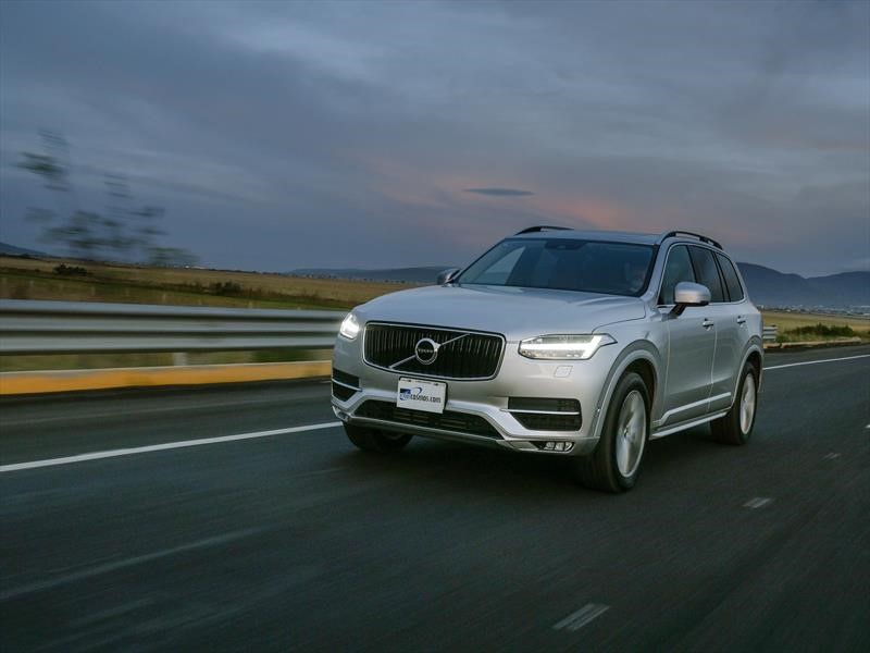 Volvo XC90 2019 a prueba, 320 caballos y muchas facultades - Autocosmos.com
