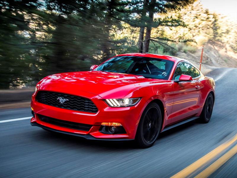El Ford Mustang fue el deportivo más vendido del mundo en el primer ...